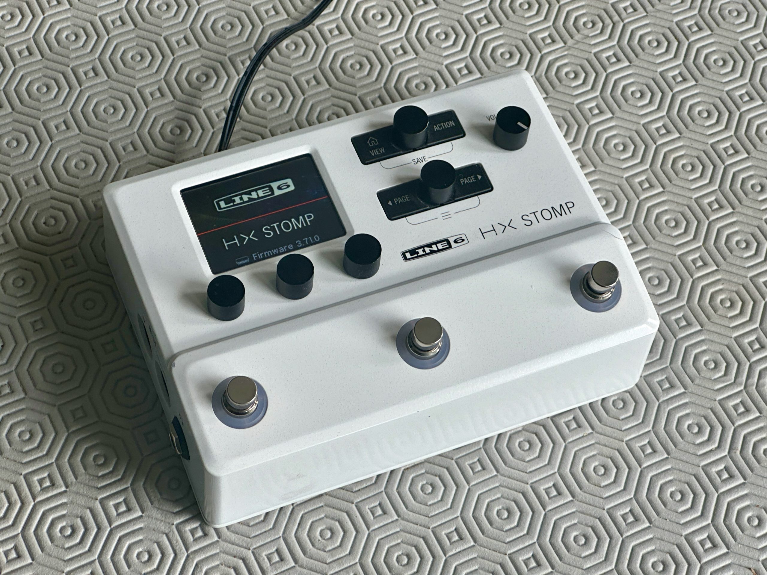 SOLD: HX-Stomp in White - FX £ Discussions on theFretBoard